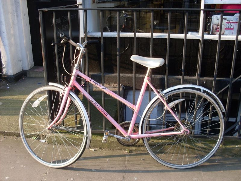 Secondhand Bikes - Classic/Dutch Bikes - Raleigh Chloe - Camden cycle ...
